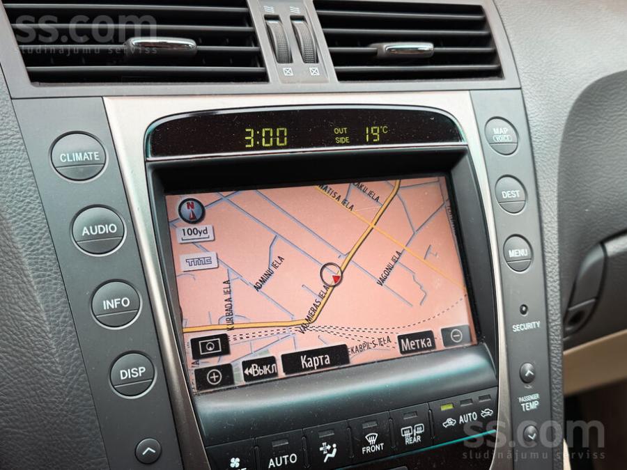 Black Lexus GS 2007 in Riga, with an engine capacity of 3.00 L and mileage of 300 thousand km for 1650 €, photo 16 on AUTOMOTO.COM.LV
