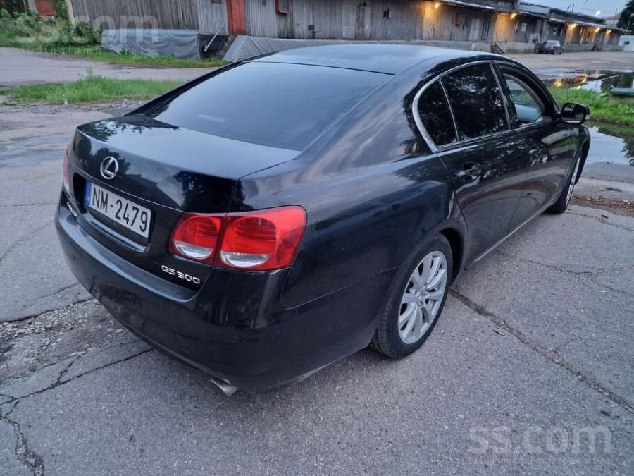 Black Lexus GS 2008 in Riga, with an engine capacity of 3.00 L and mileage of 252 thousand km for 5970 €, photo 6 on AUTOMOTO.COM.LV