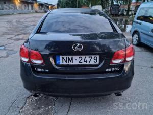 Black Lexus GS 2008 in Riga, with an engine capacity of 3.00 L and mileage of 252 thousand km for 5970 €, photo 7 on AUTOMOTO.COM.LV