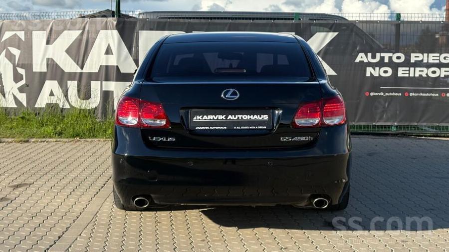 Black Lexus GS 2008 in Liepaja, with an engine capacity of 3.50 L and mileage of 222 thousand km for 5350 €, photo 6 on AUTOMOTO.COM.LV