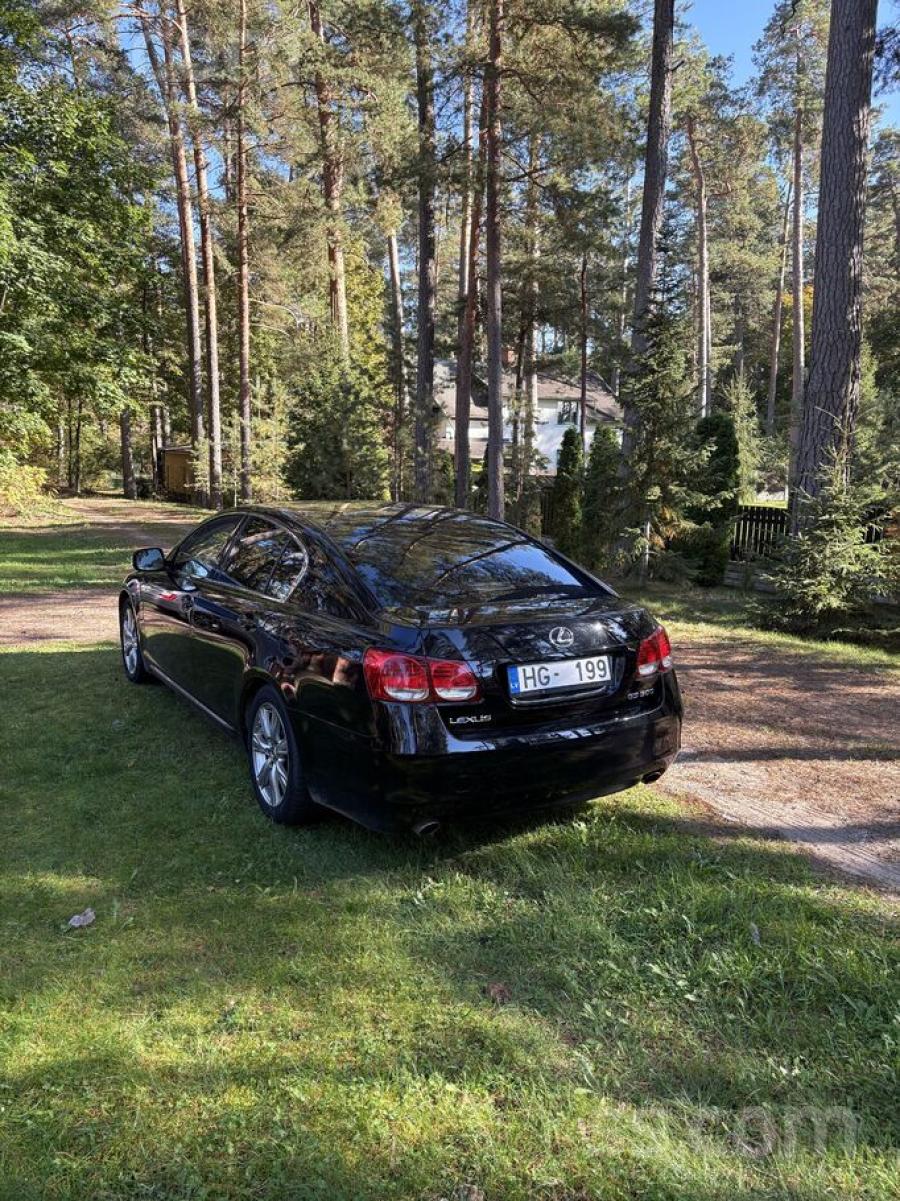 Melns Lexus GS 2008 Daugavpils, ar dzinēja tilpumu 3.00 L un nobraukumu 197 tūkst. km par 4800 €, foto 4 vietnē AUTOMOTO.COM.LV