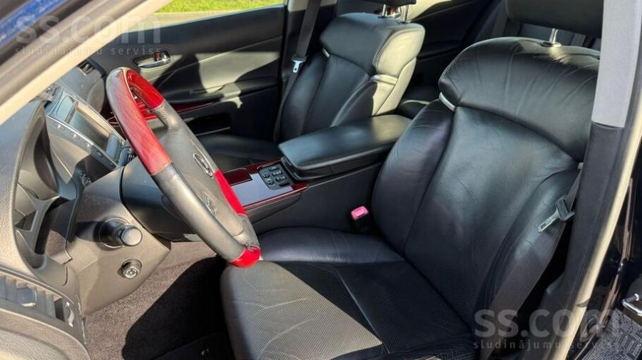 Melns Lexus GS 2009 Jūrmala, ar dzinēja tilpumu 3.50 L un nobraukumu 105 tūkst. km par 11900 €, foto 13 vietnē AUTOMOTO.COM.LV