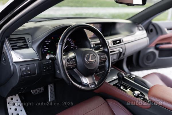 Black Lexus GS 2012 in Tallinn, with an engine capacity of 3.50 L and mileage of 289 thousand km for 15999 €, photo 11 on AUTOMOTO.COM.LV