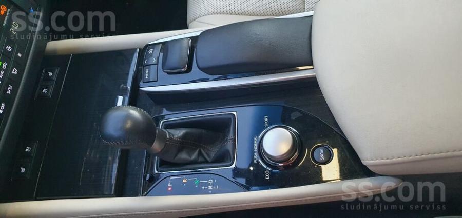 Melns Lexus GS 2012 Rīga, ar dzinēja tilpumu 2.50 L un nobraukumu 157 tūkst. km par 11900 €, foto 10 vietnē AUTOMOTO.COM.LV
