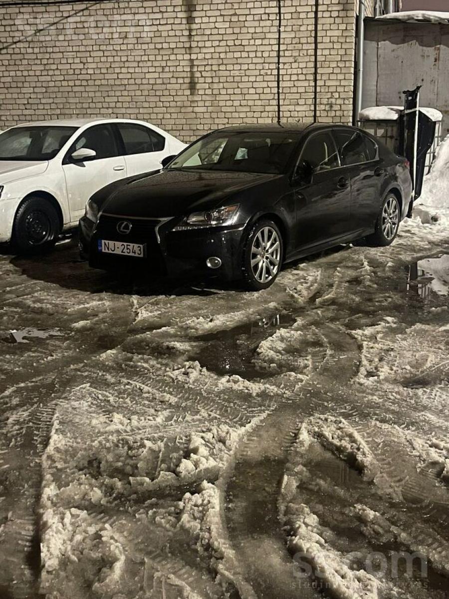 Melns Lexus GS 2013 Rīga, ar dzinēja tilpumu 2.50 L un nobraukumu 186 tūkst. km par 12500 €, foto 1 vietnē AUTOMOTO.COM.LV