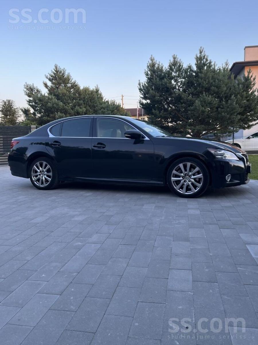 Melns Lexus GS 2013 Rīga, ar dzinēja tilpumu 2.50 L un nobraukumu 186 tūkst. km par 12500 €, foto 4 vietnē AUTOMOTO.COM.LV