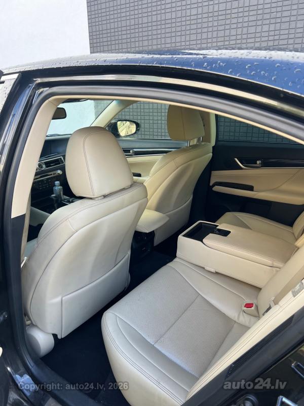Melns Lexus GS 2013 Tallina, ar dzinēja tilpumu 3.50 L un nobraukumu 260 tūkst. km par 8500 €, foto 1 vietnē AUTOMOTO.COM.LV