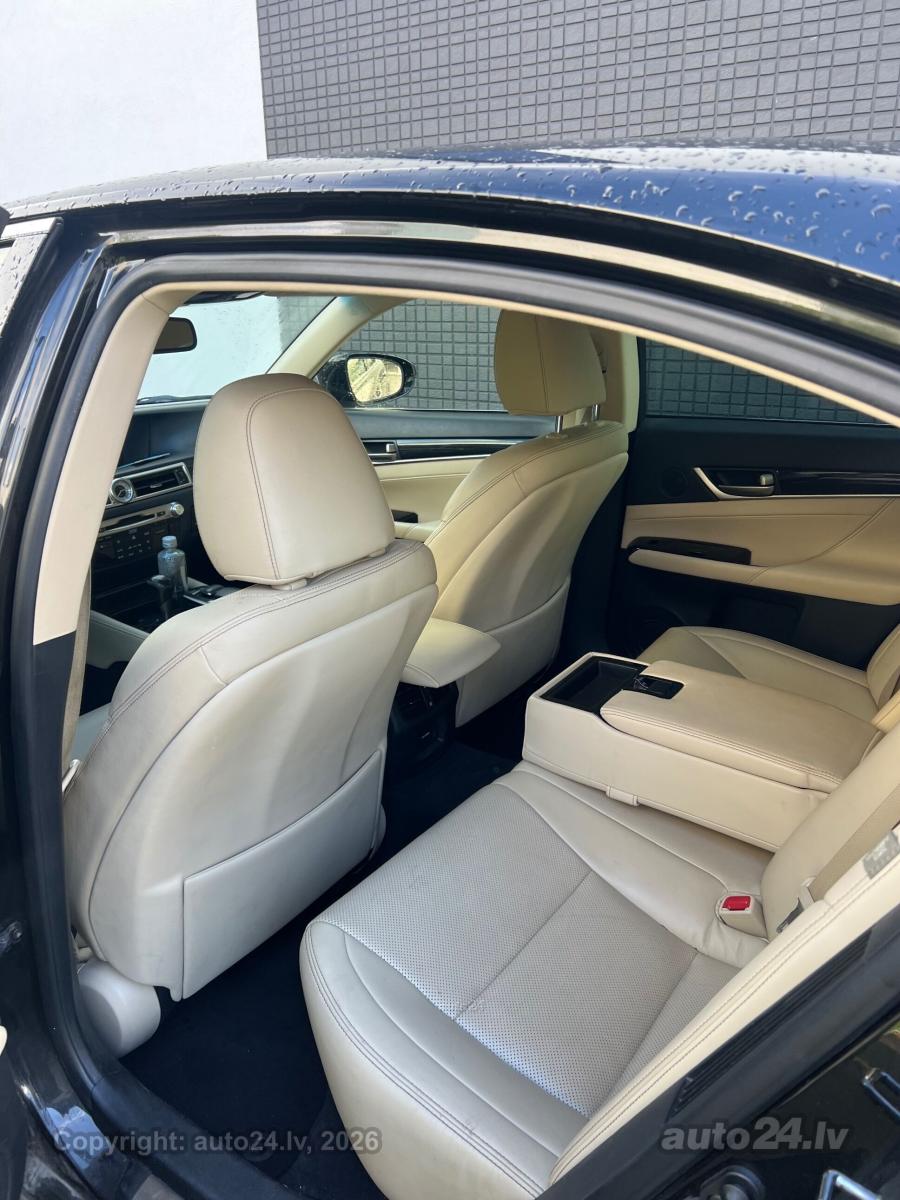 Melns Lexus GS 2013 Tallina, ar dzinēja tilpumu 3.50 L un nobraukumu 260 tūkst. km par 8500 €, foto 1 vietnē AUTOMOTO.COM.LV