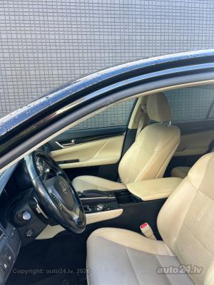 Melns Lexus GS 2013 Tallina, ar dzinēja tilpumu 3.50 L un nobraukumu 260 tūkst. km par 8500 €, foto 4 vietnē AUTOMOTO.COM.LV