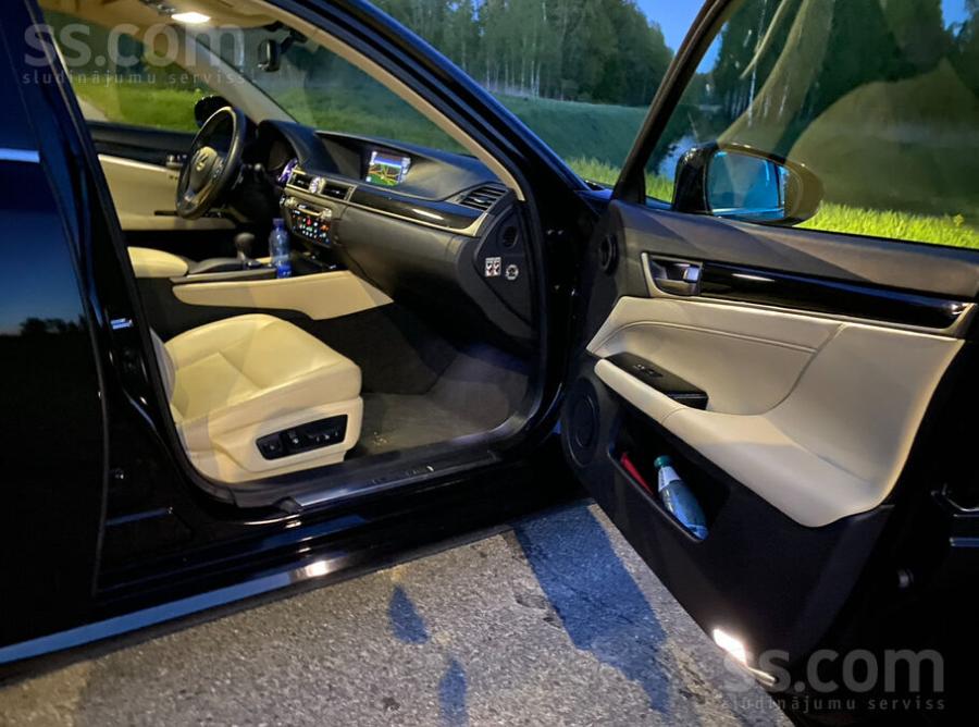 Melns Lexus GS 2014 Rīga, ar dzinēja tilpumu 2.50 L un nobraukumu 88 tūkst. km par 20000 €, foto 4 vietnē AUTOMOTO.COM.LV