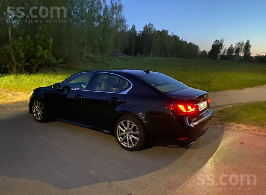 Melns Lexus GS 2014 Rīga, ar dzinēja tilpumu 2.50 L un nobraukumu 88 tūkst. km par 20000 €, foto 9 vietnē AUTOMOTO.COM.LV