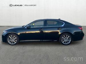 Black Lexus GS 2015 in Riga, with an engine capacity of 3.00 L and mileage of 214 thousand km for 17800 €, photo 4 on AUTOMOTO.COM.LV
