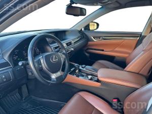 Black Lexus GS 2015 in Riga, with an engine capacity of 3.00 L and mileage of 214 thousand km for 17800 €, photo 12 on AUTOMOTO.COM.LV