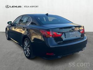Black Lexus GS 2015 in Riga, with an engine capacity of 3.00 L and mileage of 214 thousand km for 17800 €, photo 18 on AUTOMOTO.COM.LV
