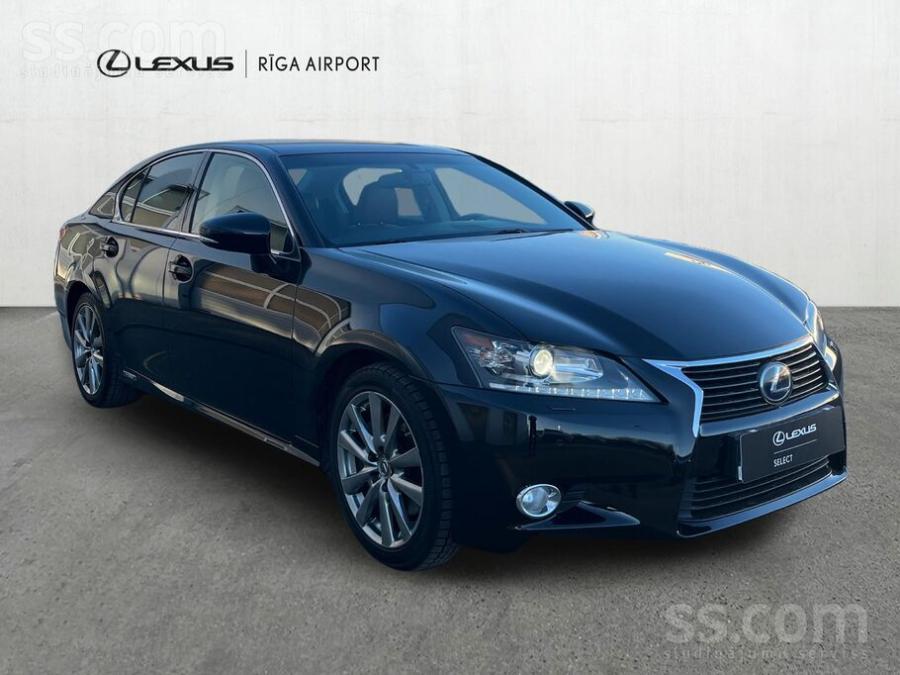 Black Lexus GS 2015 in Riga, with an engine capacity of 3.00 L and mileage of 214 thousand km for 17800 €, photo 19 on AUTOMOTO.COM.LV