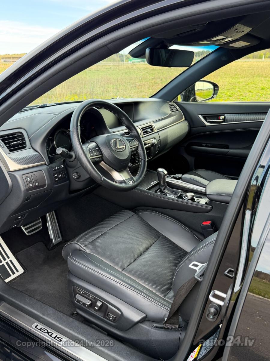 Melns Lexus GS 2016 Tallina, ar dzinēja tilpumu 2.00 L un nobraukumu 100 tūkst. km par 24200 €, foto 11 vietnē AUTOMOTO.COM.LV