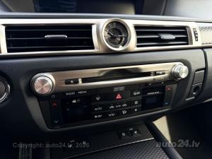 Melns Lexus GS 2016 Tallina, ar dzinēja tilpumu 2.00 L un nobraukumu 100 tūkst. km par 24200 €, foto 21 vietnē AUTOMOTO.COM.LV