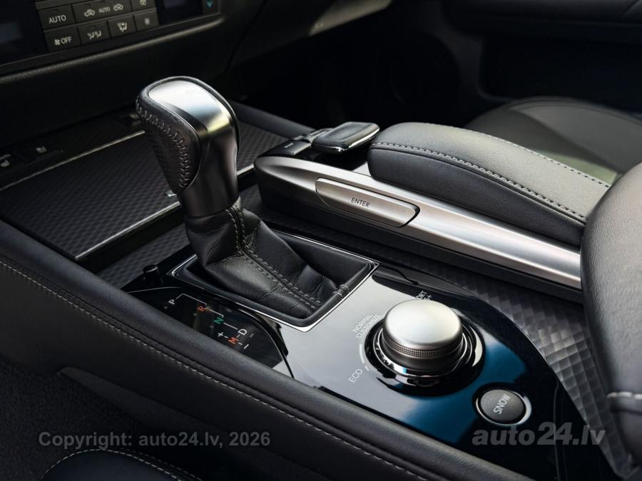 Melns Lexus GS 2016 Tallina, ar dzinēja tilpumu 2.00 L un nobraukumu 100 tūkst. km par 24200 €, foto 22 vietnē AUTOMOTO.COM.LV