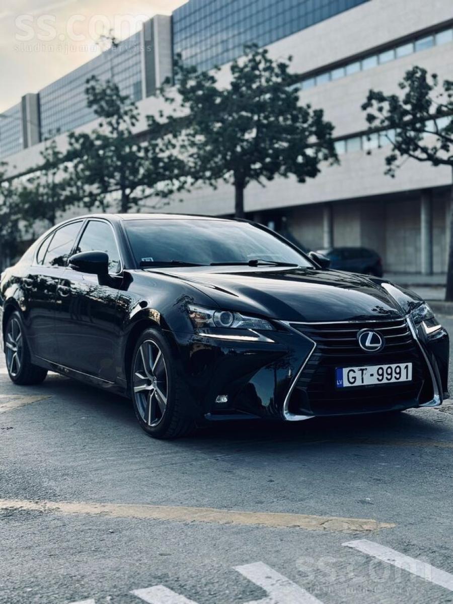 Black Lexus GS 2016 in Riga, with an engine capacity of 2.00 L and mileage of 229 thousand km for 18900 €, photo 1 on AUTOMOTO.COM.LV