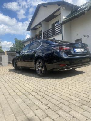 Black Lexus GS 2017 in Riga, with an engine capacity of 2.50 L and mileage of 200 thousand km for 22000 €, photo 3 on AUTOMOTO.COM.LV
