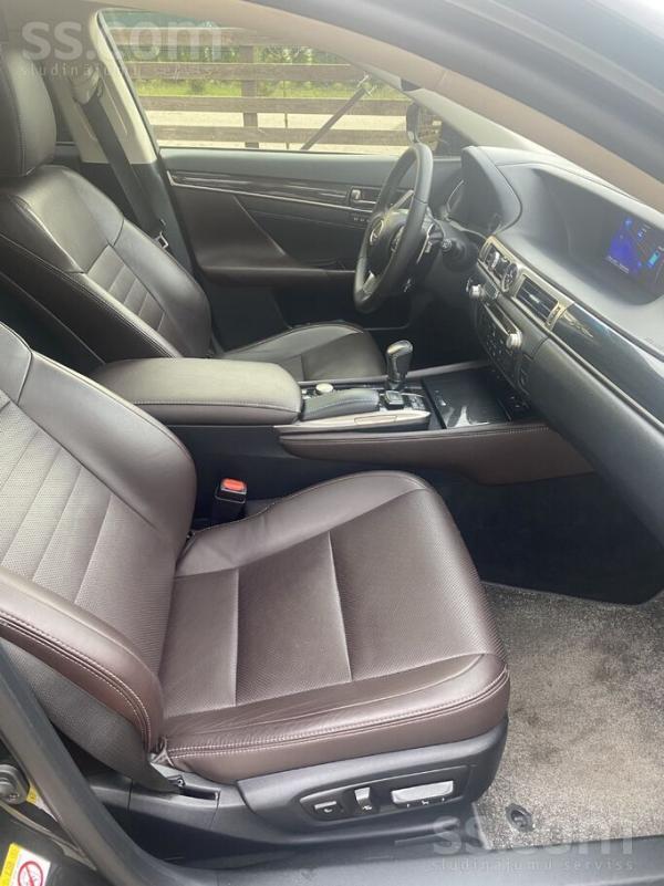 Melns Lexus GS 2017 Rīga, ar dzinēja tilpumu 2.50 L un nobraukumu 200 tūkst. km par 22000 €, foto 7 vietnē AUTOMOTO.COM.LV