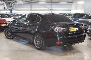 Black Lexus GS 2018 in Riga, with an engine capacity of 2.50 L and mileage of 136 thousand km for 22500 €, photo 3 on AUTOMOTO.COM.LV