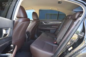 Black Lexus GS 2018 in Riga, with an engine capacity of 2.50 L and mileage of 136 thousand km for 22500 €, photo 13 on AUTOMOTO.COM.LV