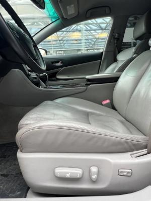 Zils Lexus GS 2005 Rīga, ar dzinēja tilpumu 3.00 L un nobraukumu 218 tūkst. km par 4600 €, foto 7 vietnē AUTOMOTO.COM.LV