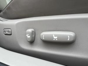 Zils Lexus GS 2005 Rīga, ar dzinēja tilpumu 3.00 L un nobraukumu 218 tūkst. km par 4600 €, foto 12 vietnē AUTOMOTO.COM.LV