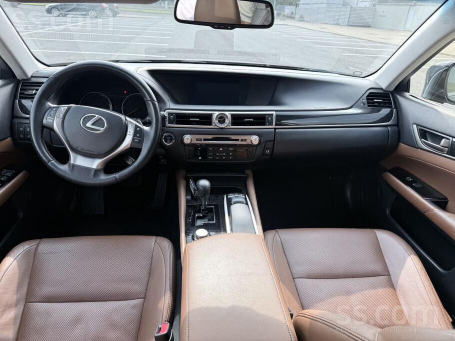 Zils Lexus GS 2012 Rīga, ar dzinēja tilpumu 4.50 L un nobraukumu 240 tūkst. km par 15300 €, foto 8 vietnē AUTOMOTO.COM.LV