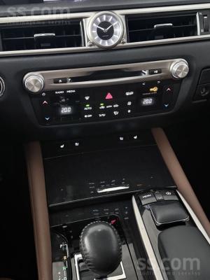 Zils Lexus GS 2012 Rīga, ar dzinēja tilpumu 4.50 L un nobraukumu 240 tūkst. km par 15300 €, foto 12 vietnē AUTOMOTO.COM.LV