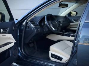 Blue Lexus GS 2014 in Riga, with an engine capacity of 2.50 L and mileage of 92 thousand km for 16500 €, photo 10 on AUTOMOTO.COM.LV