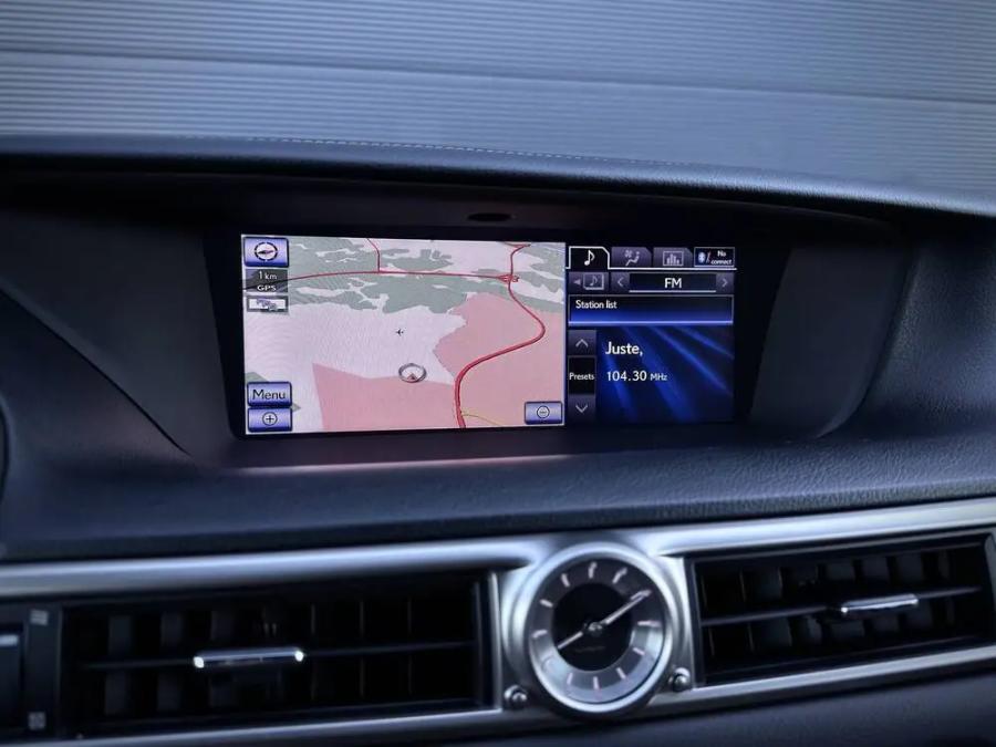 Blue Lexus GS 2014 in Riga, with an engine capacity of 2.50 L and mileage of 92 thousand km for 16500 €, photo 18 on AUTOMOTO.COM.LV