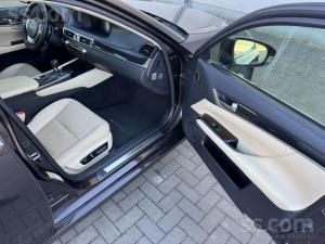 Brown Lexus GS 2013 in Jelgava, with an engine capacity of 2.50 L and mileage of 230 thousand km for 12900 €, photo 12 on AUTOMOTO.COM.LV