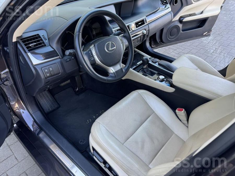 Brown Lexus GS 2013 in Jelgava, with an engine capacity of 2.50 L and mileage of 230 thousand km for 12900 €, photo 13 on AUTOMOTO.COM.LV