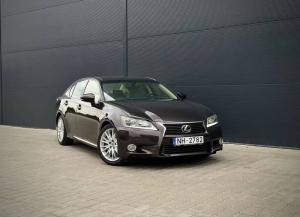 Brown Lexus GS 2013 in Riga, with an engine capacity of 2.50 L and mileage of 235 thousand km for 12995 €, photo 5 on AUTOMOTO.COM.LV