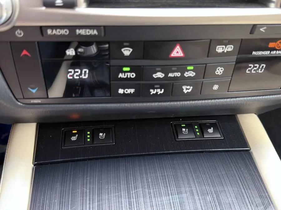 Brown Lexus GS 2013 in Riga, with an engine capacity of 2.50 L and mileage of 235 thousand km for 12995 €, photo 18 on AUTOMOTO.COM.LV