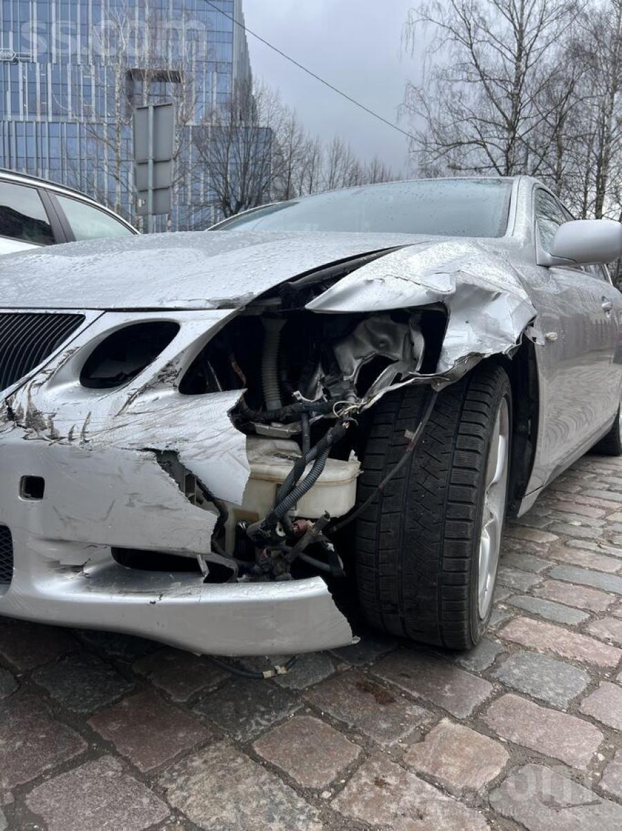 Lexus GS 2006 Rīga, ar dzinēja tilpumu 3.00 L un nobraukumu 305 tūkst. km par 1499 €, foto 3 vietnē AUTOMOTO.COM.LV