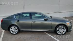 Zaļš Lexus GS 2005 Rīga, ar dzinēja tilpumu 3.00 L un nobraukumu 235 tūkst. km par 4600 €, foto 10 vietnē AUTOMOTO.COM.LV