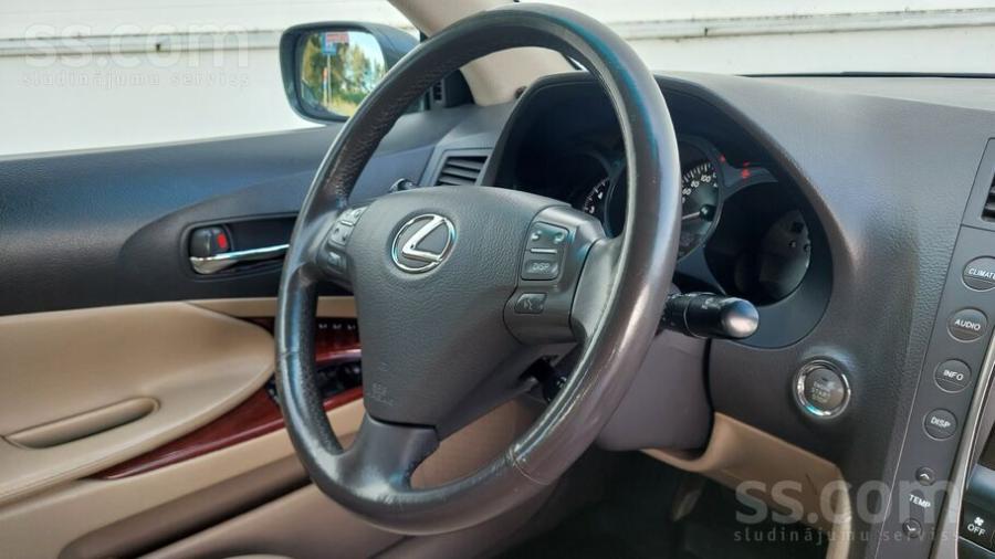 Zaļš Lexus GS 2005 Rīga, ar dzinēja tilpumu 3.00 L un nobraukumu 235 tūkst. km par 4600 €, foto 16 vietnē AUTOMOTO.COM.LV