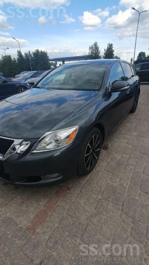 Green Lexus GS 2008 in Riga, with an engine capacity of 3.00 L and mileage of 304 thousand km for 3490 €, photo 4 on AUTOMOTO.COM.LV