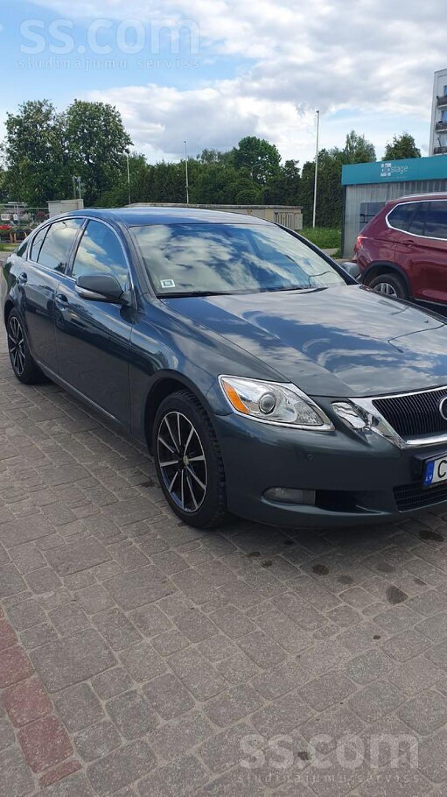 Green Lexus GS 2008 in Riga, with an engine capacity of 3.00 L and mileage of 304 thousand km for 3490 €, photo 5 on AUTOMOTO.COM.LV