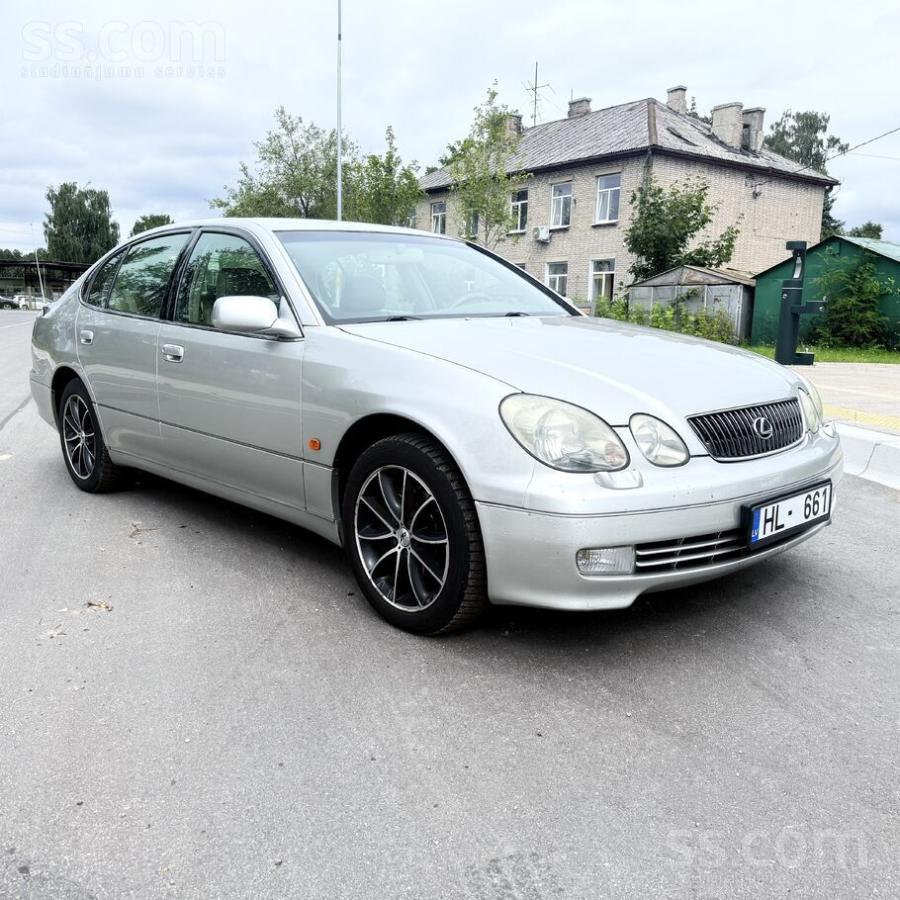 Pelēks Lexus GS 2002 Rīga, ar dzinēja tilpumu 3.00 L un nobraukumu 390 tūkst. km par 5150 €, foto 3 vietnē AUTOMOTO.COM.LV