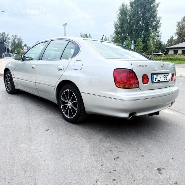 Pelēks Lexus GS 2002 Rīga, ar dzinēja tilpumu 3.00 L un nobraukumu 390 tūkst. km par 5150 €, foto 6 vietnē AUTOMOTO.COM.LV