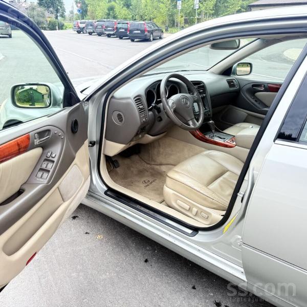 Pelēks Lexus GS 2002 Rīga, ar dzinēja tilpumu 3.00 L un nobraukumu 390 tūkst. km par 5150 €, foto 8 vietnē AUTOMOTO.COM.LV