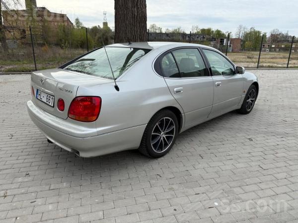 Grey Lexus GS 2003 in Riga, with an engine capacity of 3.00 L and mileage of 364 thousand km for 5100 €, photo 10 on AUTOMOTO.COM.LV