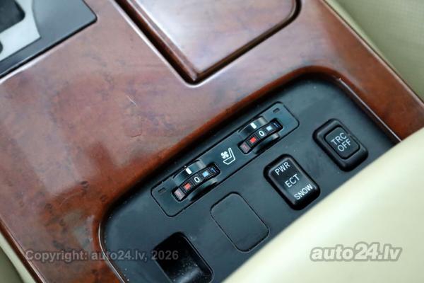 Pelēks Lexus GS 2005 Tallina, ar dzinēja tilpumu 3.00 L un nobraukumu 279 tūkst. km par 2399 €, foto 8 vietnē AUTOMOTO.COM.LV