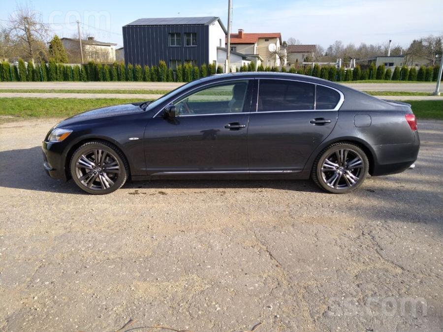Grey Lexus GS 2006 in Riga, with an engine capacity of 3.50 L and mileage of 348 thousand km for 6000 €, photo 5 on AUTOMOTO.COM.LV