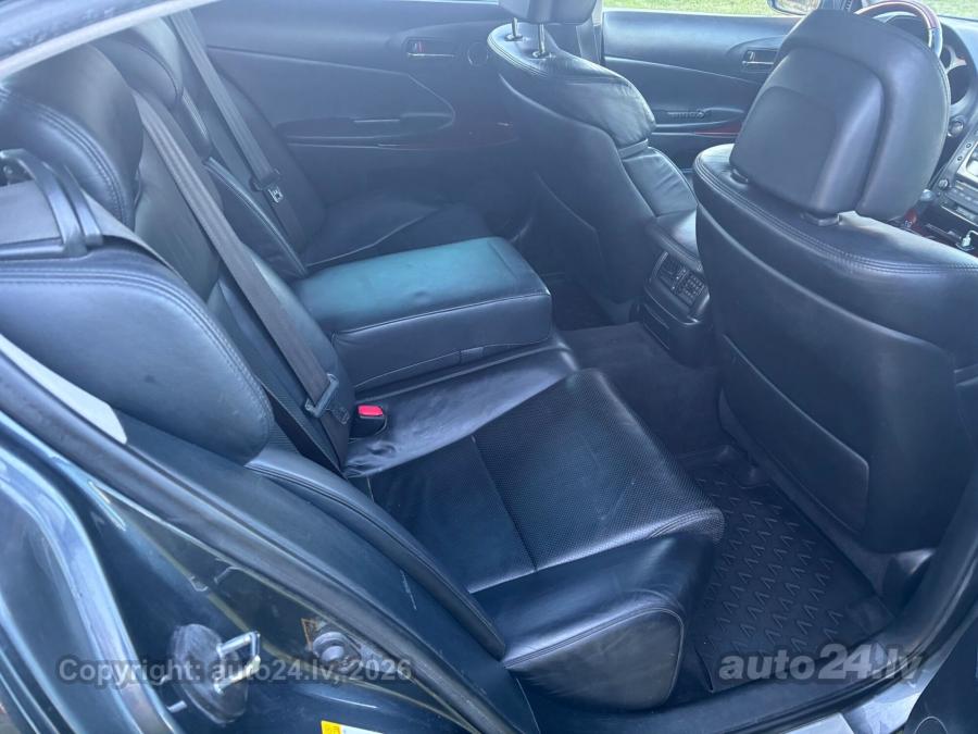 Grey Lexus GS 2006 in Tallinn, with an engine capacity of 3.00 L and mileage of 370 thousand km for 4200 €, photo 8 on AUTOMOTO.COM.LV
