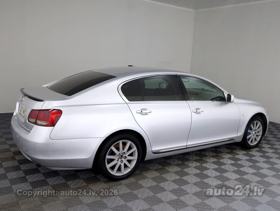 Grey Lexus GS 2006 in Tallinn, with an engine capacity of 3.00 L and mileage of 299 thousand km for 2499 €, photo 4 on AUTOMOTO.COM.LV